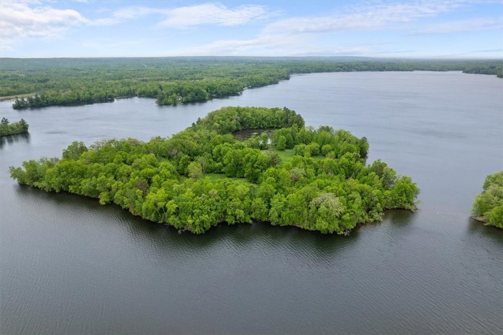 X Garbutt Island, Birchwood, WI - MLS# 1592792 - LandBin.com