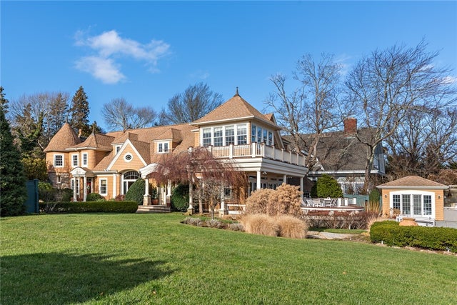 Narragansett Homes For Sale & Real Estate RI | Narragansett Cottages