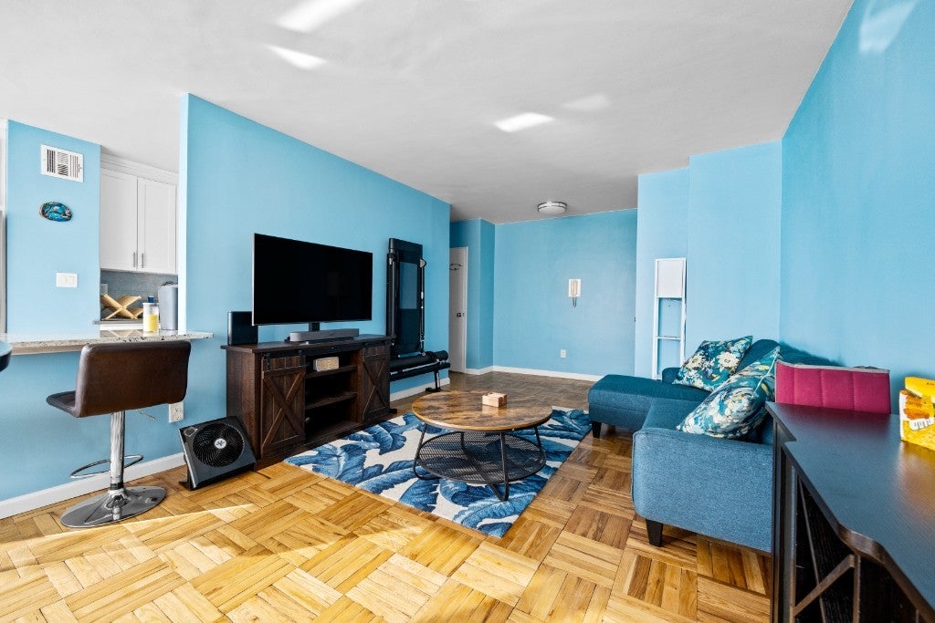 3131 Grand Concourse 12h, Bronx NY, 10468 Property Listing: MLS® #RLMX ...