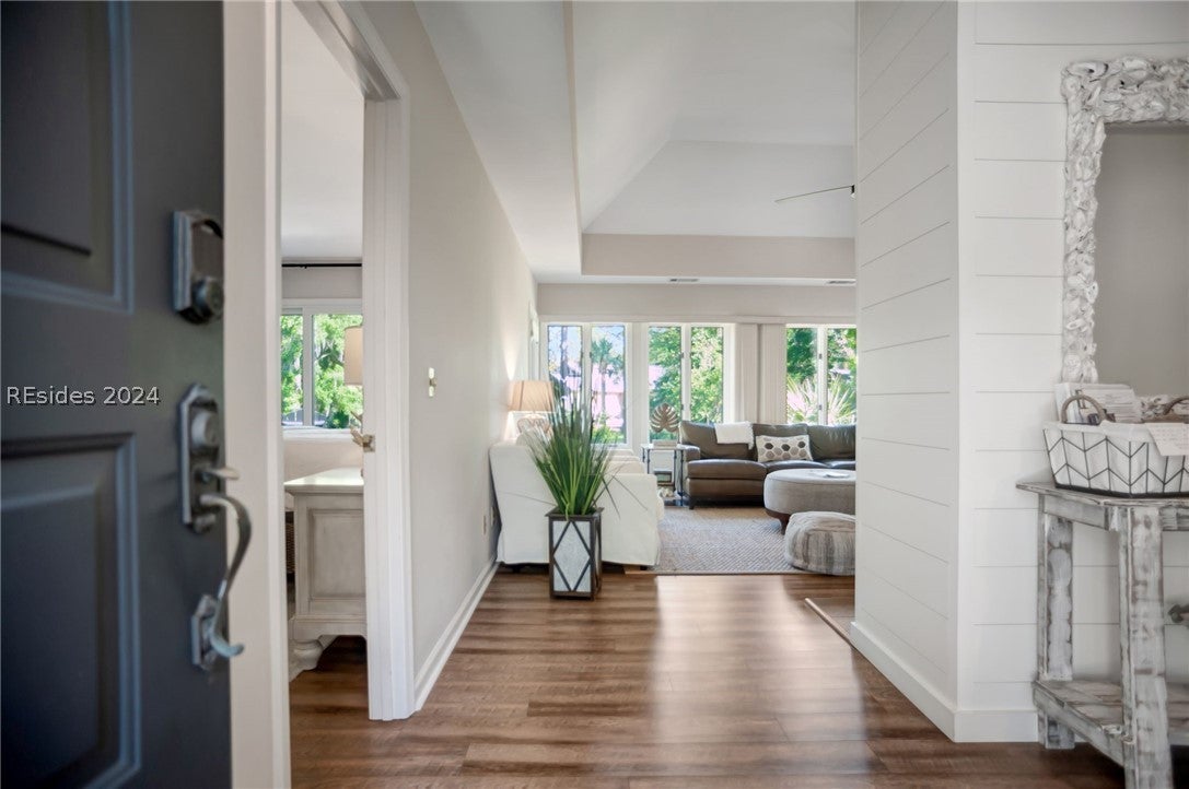 4 Wisteria Lane, Hilton Head Island Real Estate Listing: MLS® #444899