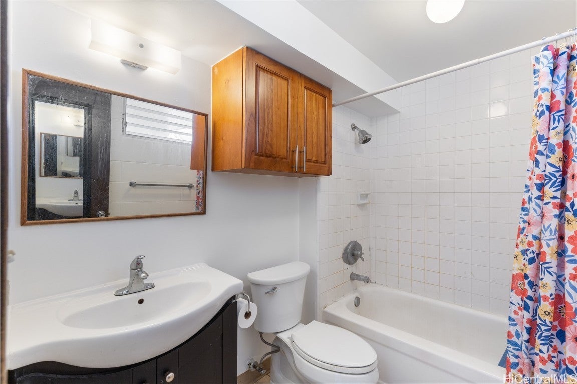 Ward Kinau 824 Kinau Street 712 in PUNCHBOWL-LOWER | MLS® 202423773 For ...