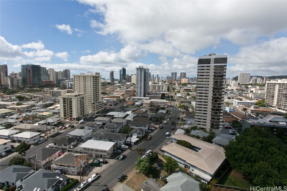 Scenic Towers 796 Isenberg Street 17a in MOILIILI | MLS® 202502896 For ...