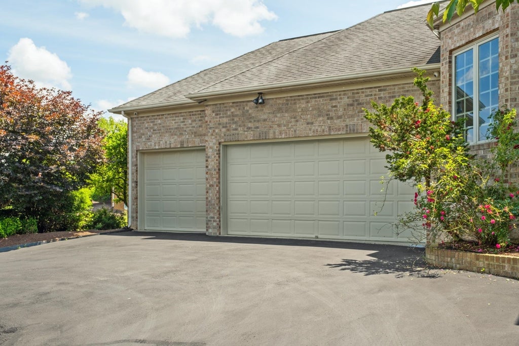 3417 Lake Pointe Dr, Rockingham Property Listing: MLS® #665711