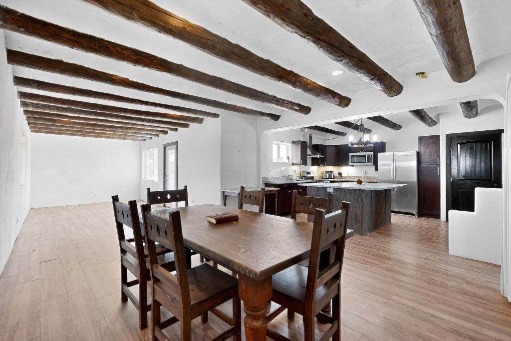 22 Warrenpoint Road, Cerrillos Property Listing: MLS® #202503479