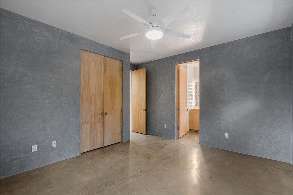 1131 Piedra Rondo, Santa Fe Property Listing: MLS® #202503643