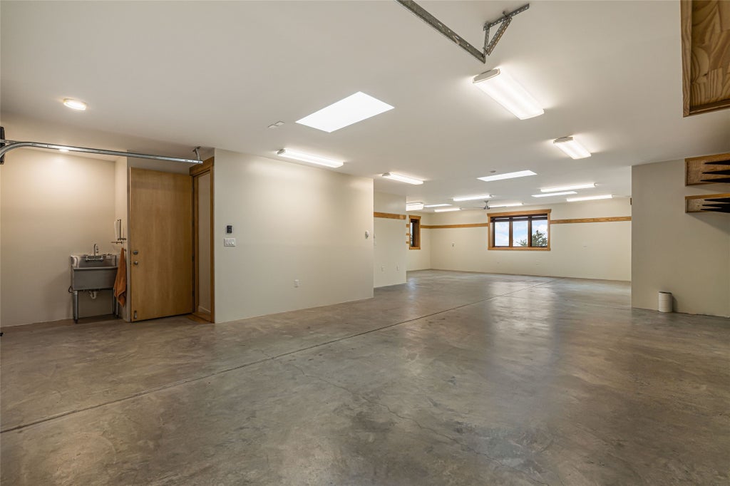 1131 Piedra Rondo, Santa Fe Property Listing: MLS® #202503643