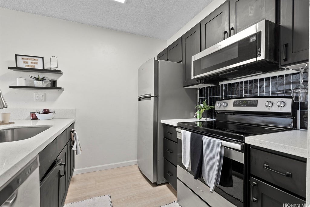 (unit #2h) 98-500 Koauka Loop, Aiea Property Listing: MLS® #202524287