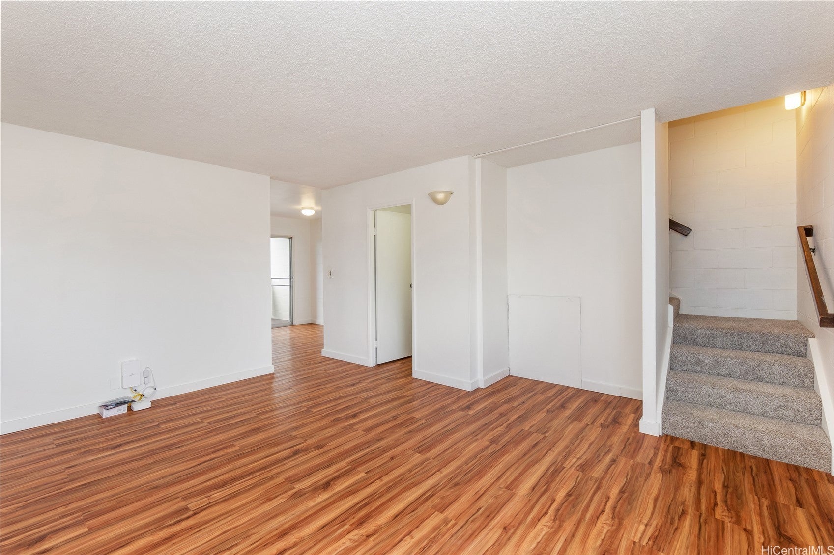 Foster Hgts Villa 4280 Salt Lake Boulevard J29 in MILITARY | MLS ...