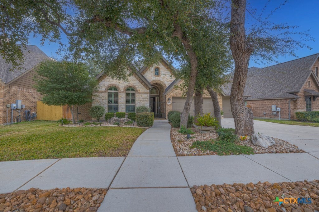 595 Oak Brook Drive, New Braunfels Property Listing: MLS® #600556