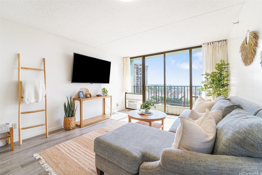 (unit #606) 98-402 Koauka Loop, Aiea Property Listing: MLS® #202528494