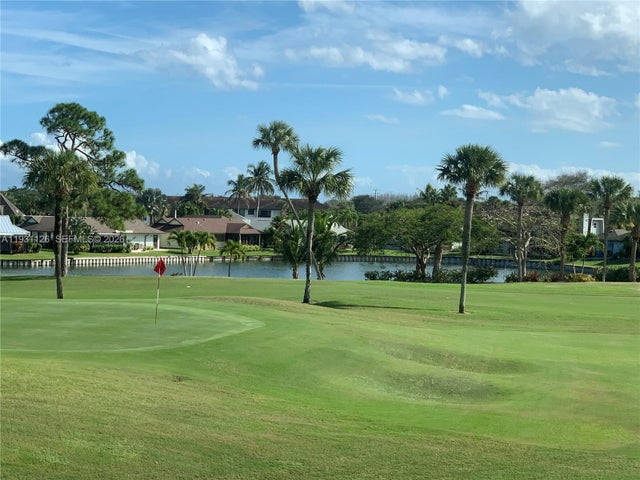 5463 Se Miles Grant Rd 210, Stuart Property Listing: MLS® #A11931126