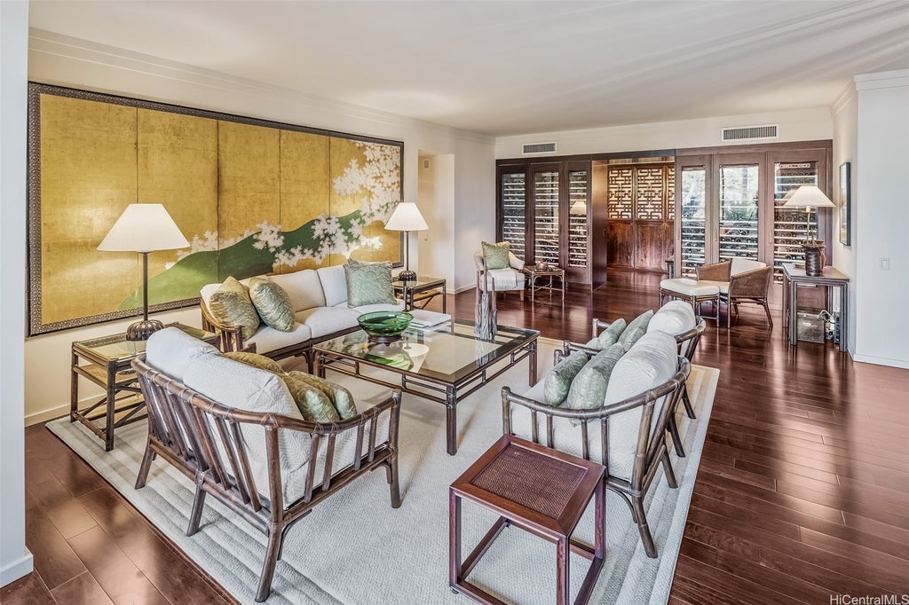 (unit #101) 4999 Kahala Avenue, Honolulu Property Listing: MLS® #202601168