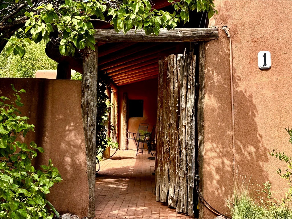 2175 Old Arroyo Chamiso And 550 Valle Chamiso Lane # 1,2,3,4,5,6, Santa ...