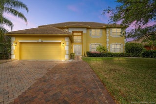 Martin County Waterfront Homes | Martin County FL Riverfront Houses