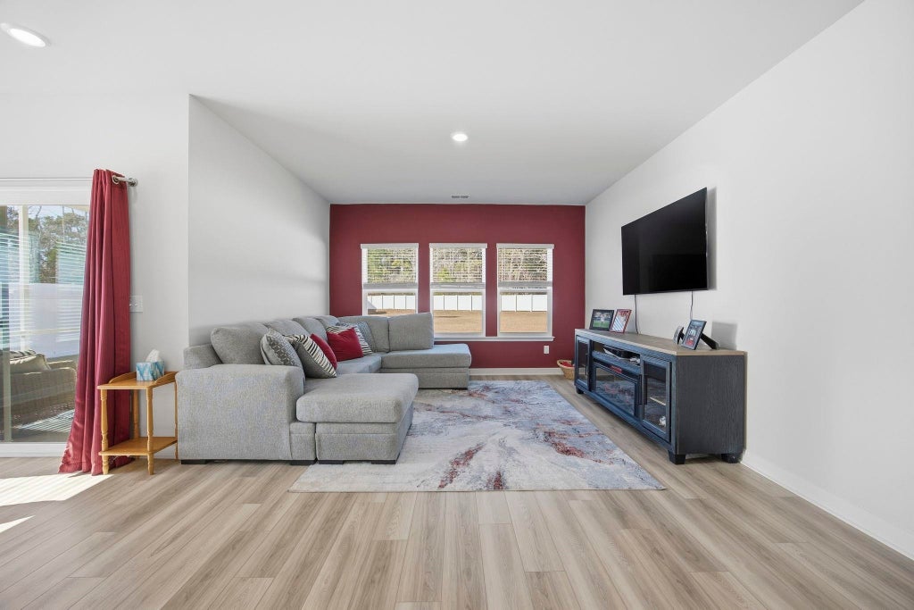 964 Maya Layne Dr., Little River Property Listing: MLS® #2601890