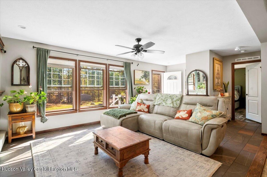 110 Silver Spur Road, Purling Property Listing: MLS® #20254852