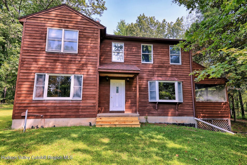 70 Horseneck Road, Freehold Property Listing: MLS® #20260149