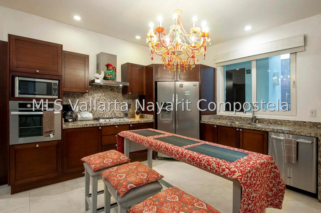 399 Ignacio L. Vallarta 509 V399 Unit 509, Centro South, Property Listing: MLS® #33821