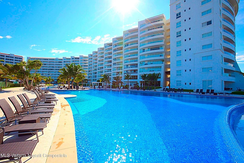 33 Paseo De Los Cocoteros 289 Villa Magna 289, Nuevo Vallarta West ...