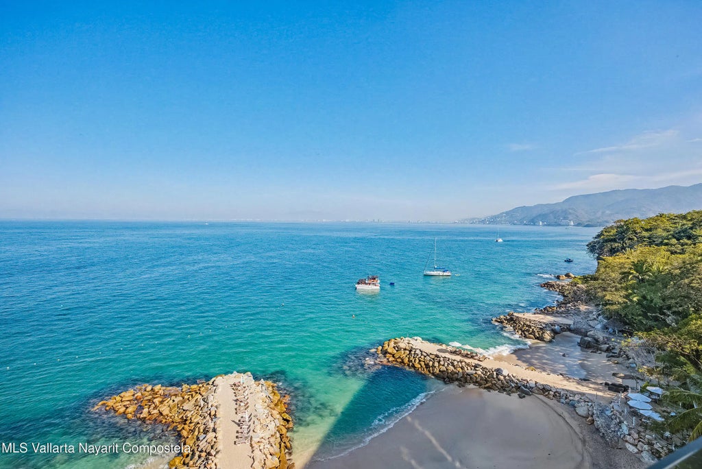 9.5 Km Carr. A Barra De Navidad Jr Ph 6 Arco Playa, South Shore ...