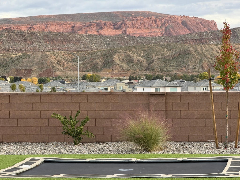 2786 E Freshet Dr, Washington Home For Sale $950,000