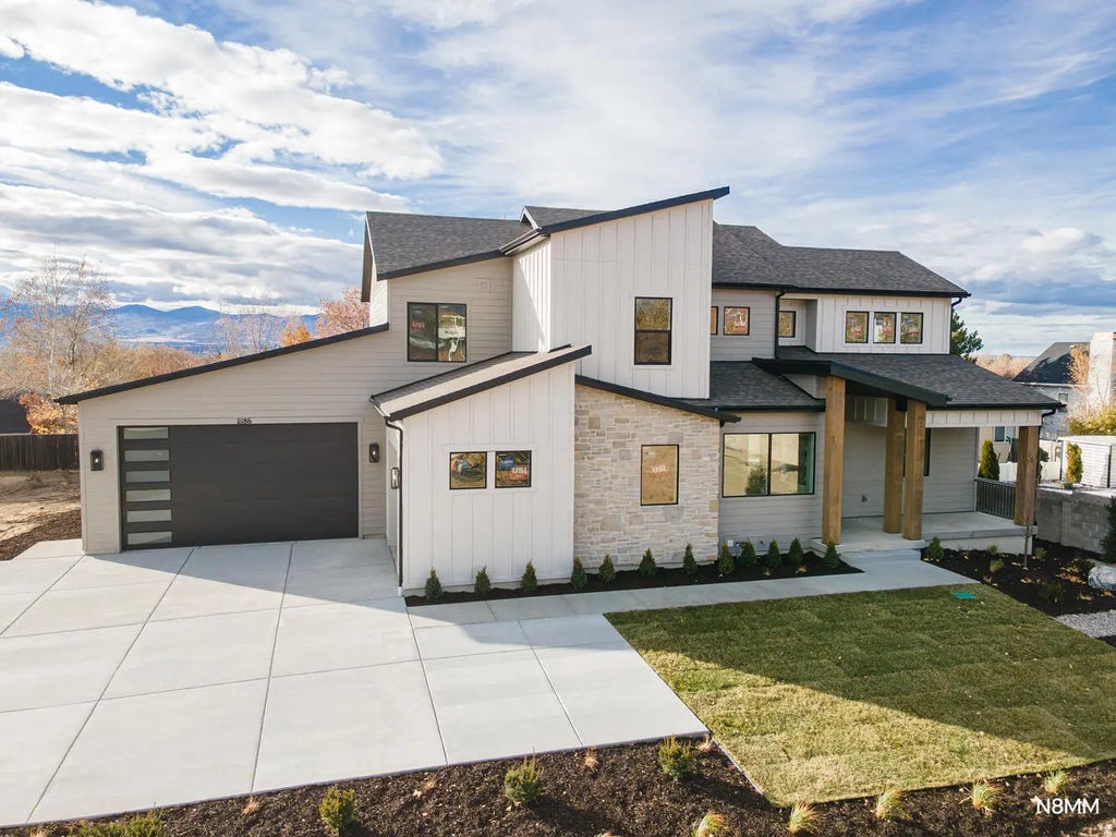 11186 S 1000 E 1, Sandy Property Listing: MLS® #2128671