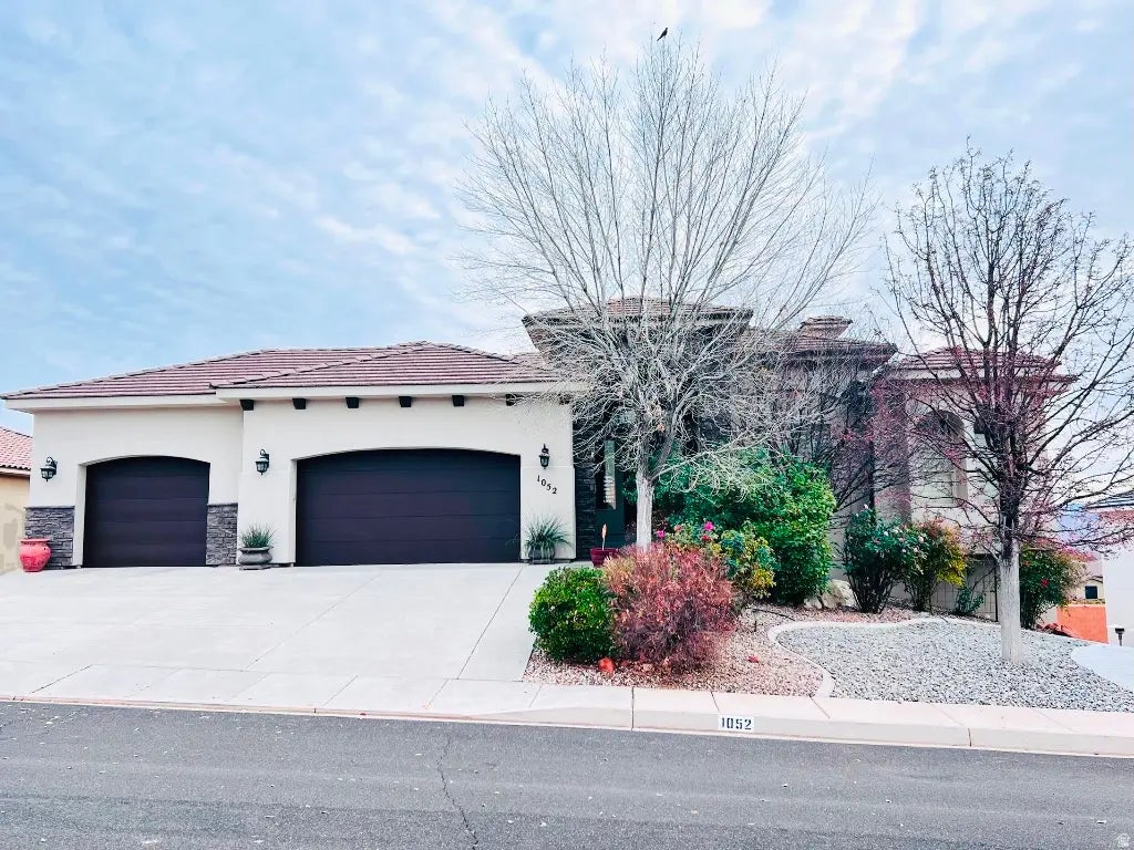 1052 N 1830 Cir E, St. George Property Listing: MLS® #2128720